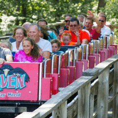 The Raven Roller Coaster - Holiday World & Splashin Safari