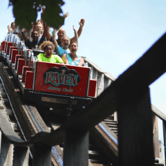 The Raven Roller Coaster - Holiday World & Splashin Safari