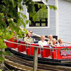 The Raven Roller Coaster - Holiday World & Splashin Safari