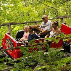 The Raven Roller Coaster - Holiday World & Splashin Safari