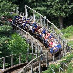 The Voyage Wooden Roller Coaster - Holiday World & Splashin Safari